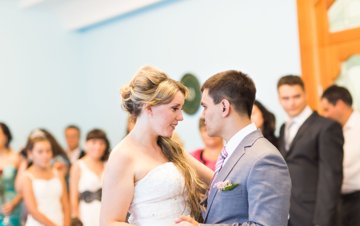 What is the Difference Between a Civil Marriage and a Traditional ...